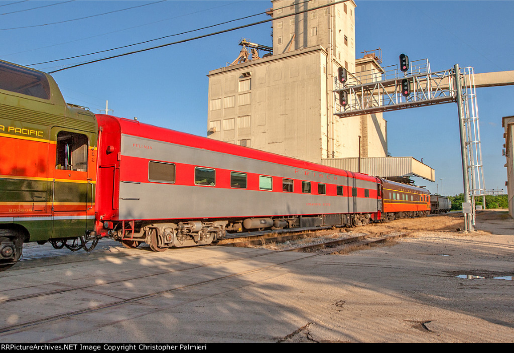 PPCX 800069 "Cimarron River"